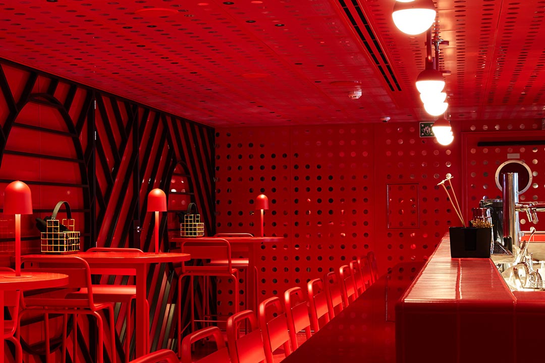 Discount Resilient Lady Cruise Itineraries | Cruises.com